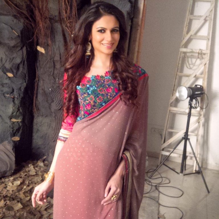 Actress Simran Kaur Mundi gallery | Gethu Cinema