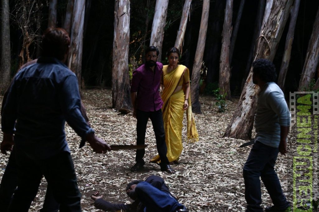 Kodi Movie Latest Stills | Dhanush, Trisha | Gethu Cinema