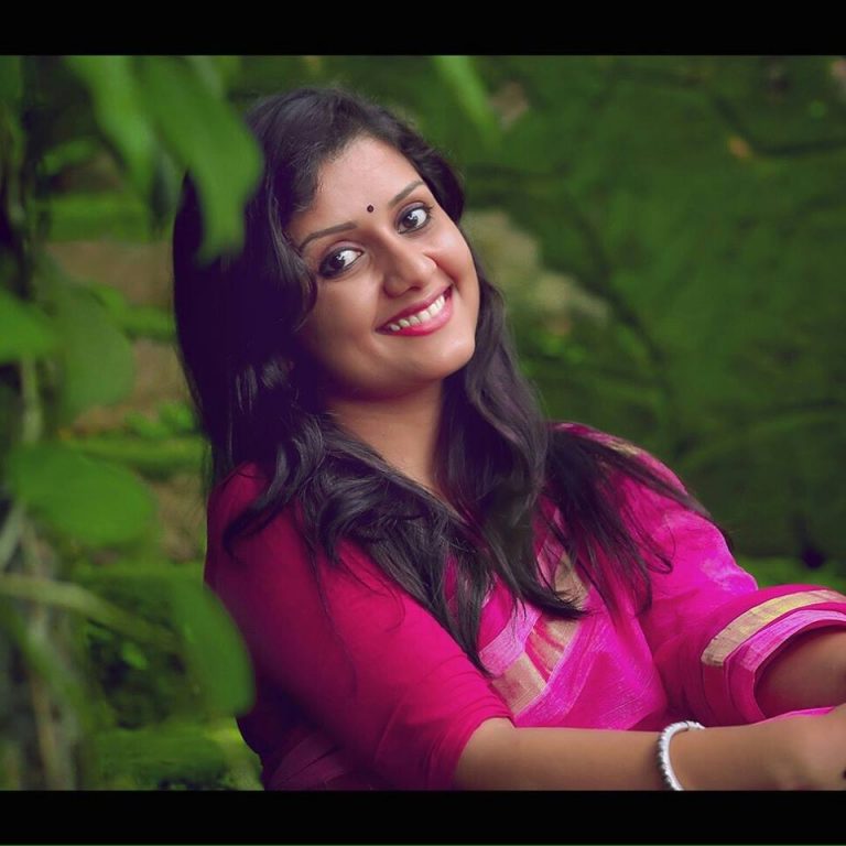 Actress Sarayu Mohan Latest Gallery | Gethu Cinema