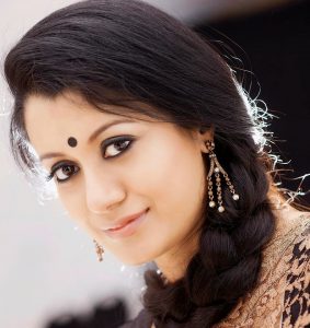 Actress Reenu Mathews cute gallery - Gethu Cinema