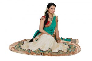 Actress Reenu Mathews cute gallery - Gethu Cinema