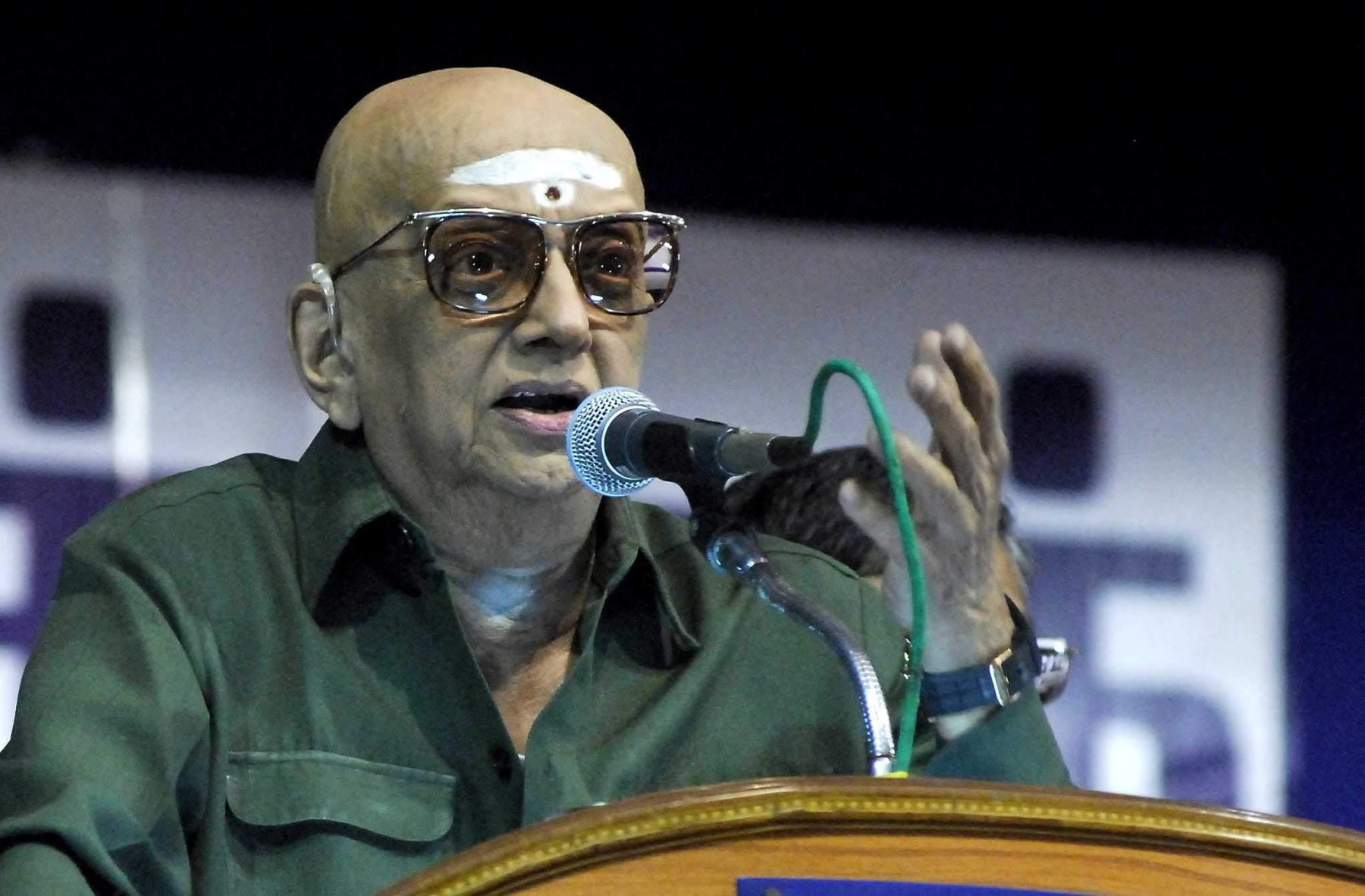 Cho Ramaswamy Passes Away - Gethu Cinema