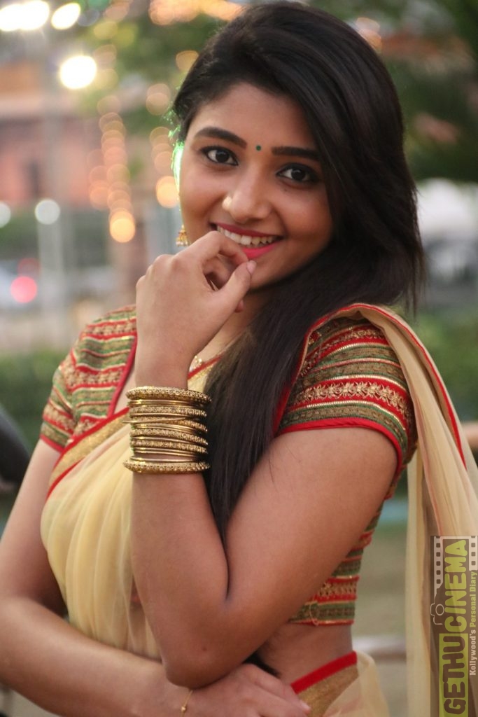 Actress Adhiti Menon Inaugurates 43rd India Tourism Gallery | Gethu Cinema