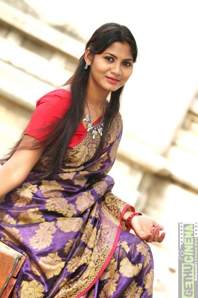 Actress Shruti Reddy New HD Pictures | Gethu Cinema