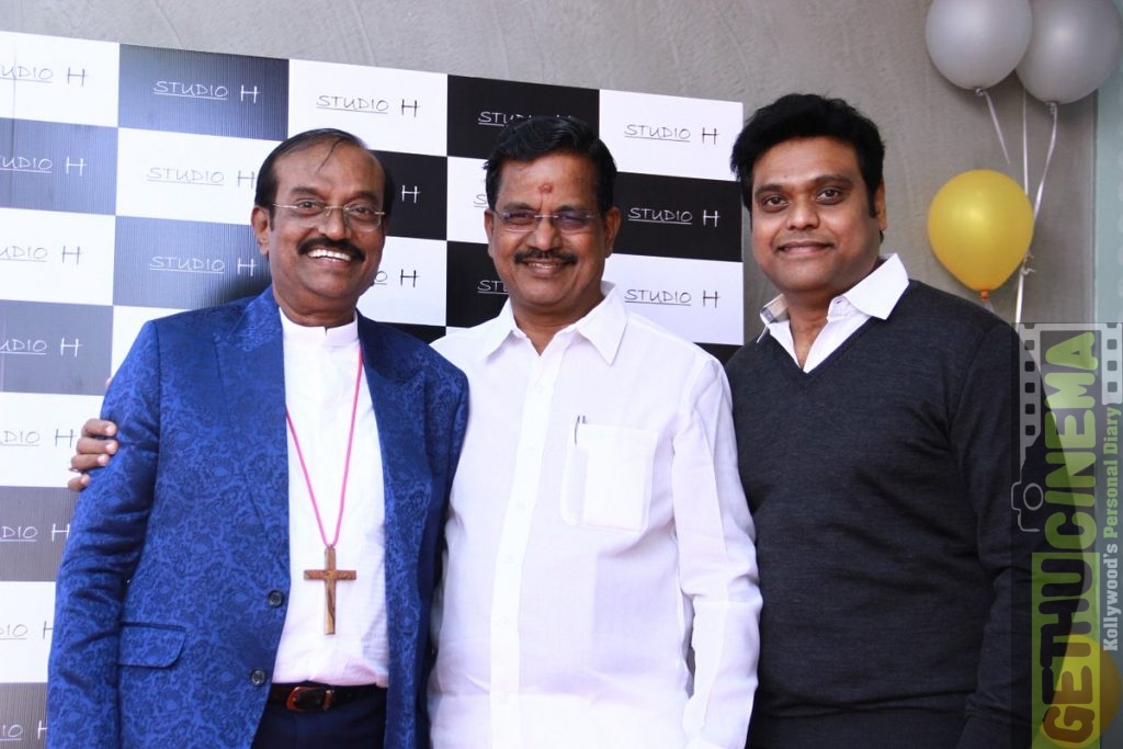 Celebrities at Harris Jayaraj's at #StudioH Launch Photos - Gethu Cinema