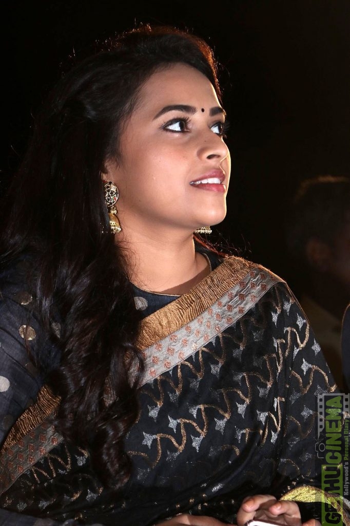 Actress Sri Divya New HD Images | Gethu Cinema