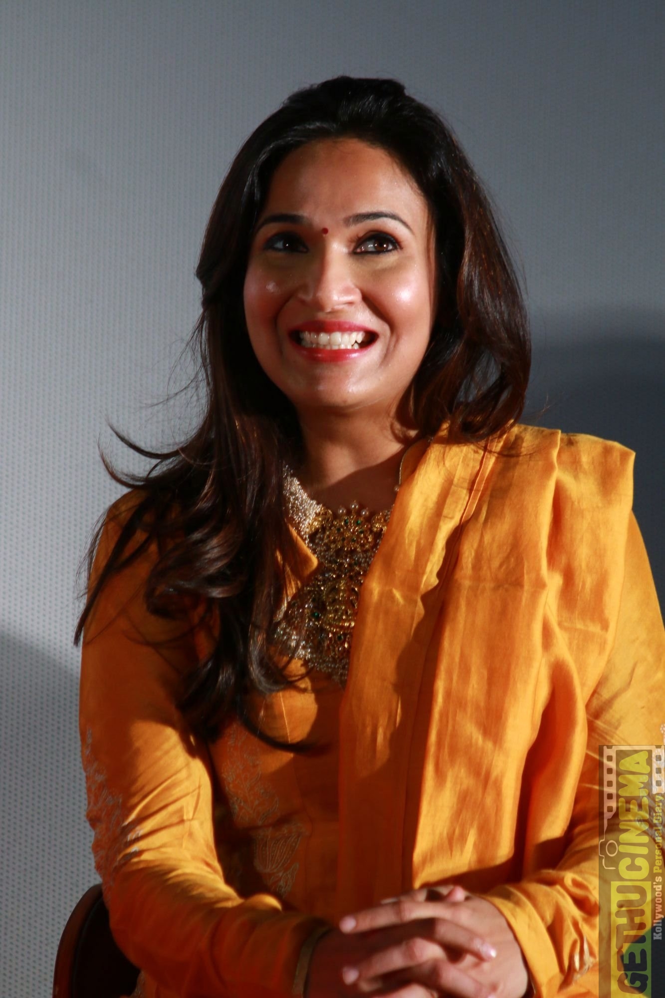 Soundarya Rajinikanth 2017 Latest Pictures | Gethu Cinema