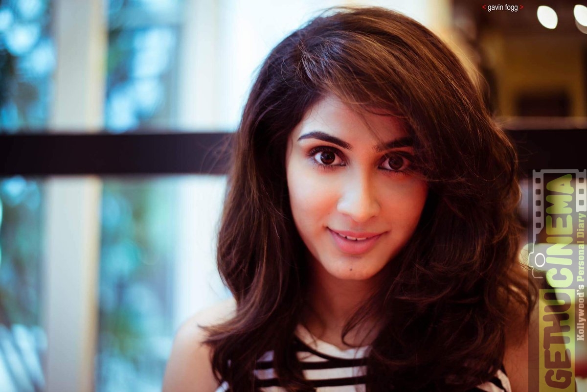 Solo Movie Actress Deepti Sati Latest HD Pictures | Gethu Cinema