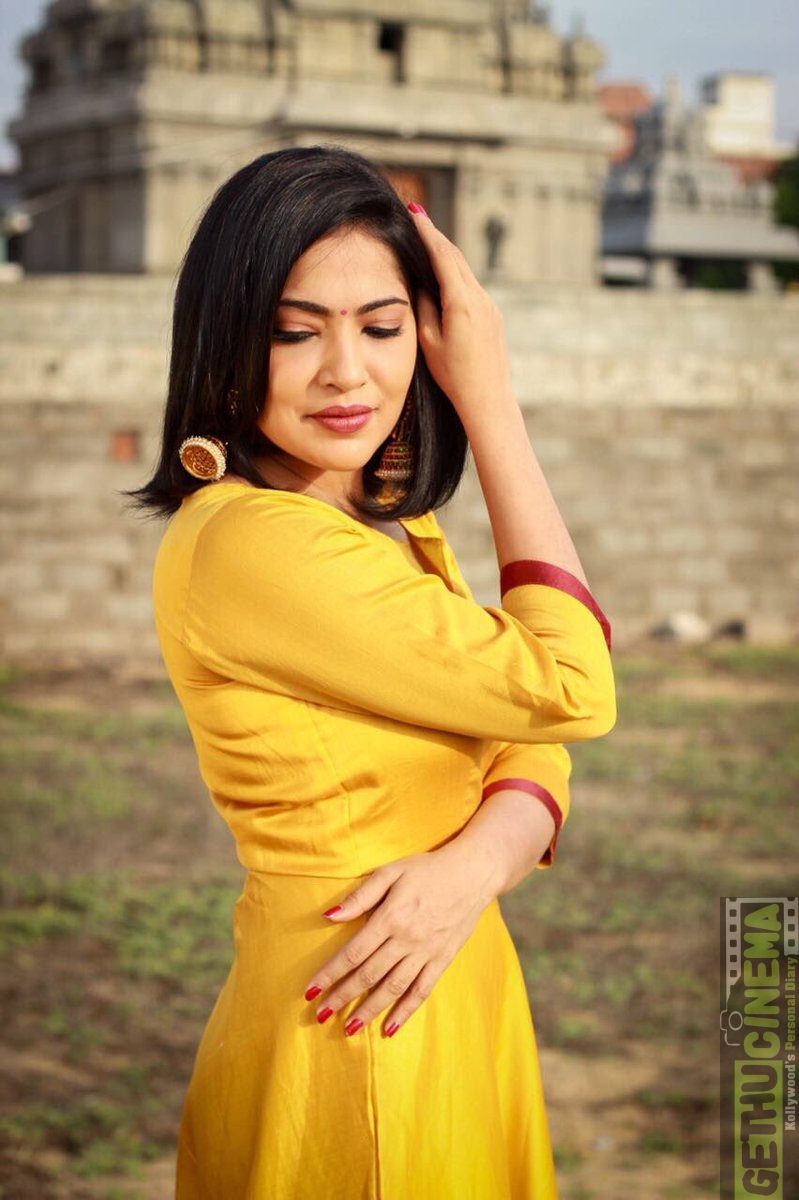 VJ Ramya 2017 Latest Cute HD Photo Shoot | Gethu Cinema