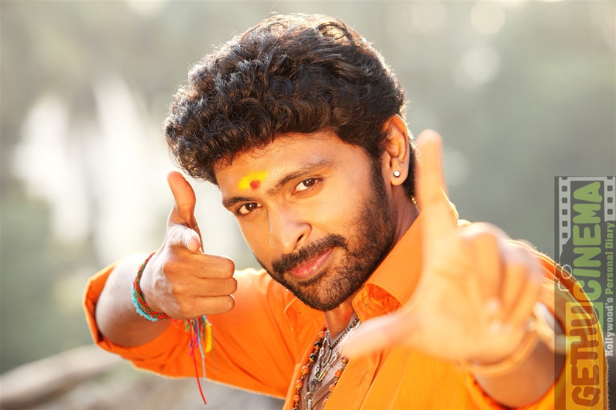 Pakka Tamil Movie New HD Gallery | Vikram Prabhu, Nikki Galrani, Bindu ...
