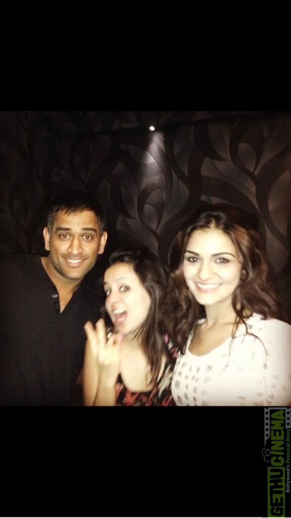 Arthi Venkatesh HD Gallery | Solo Movie Heroine - Gethu Cinema