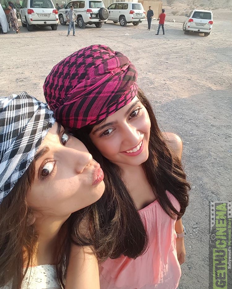 Disha Pandey Photos (20) | Gethu Cinema