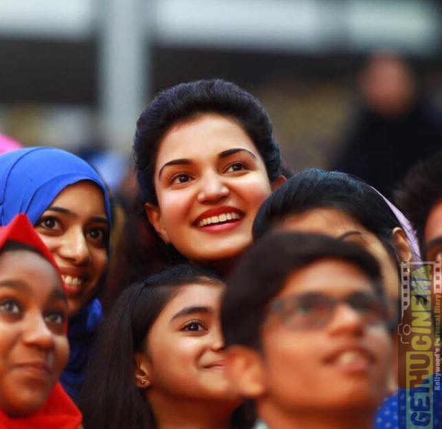 Actress Honey Rose 2017 Latest Cute HD Stills - Gethu Cinema