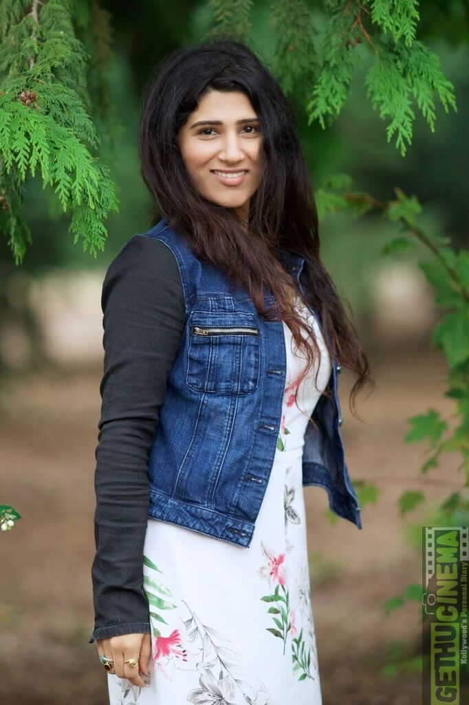 Singer Shashaa Tirupati Photos | Gethu Cinema