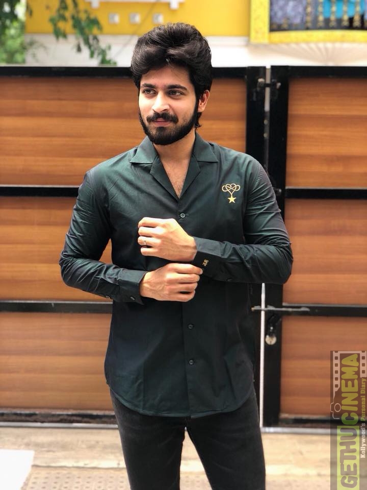 Actor Harish Kalyan 2018 HD Gallery - Gethu Cinema