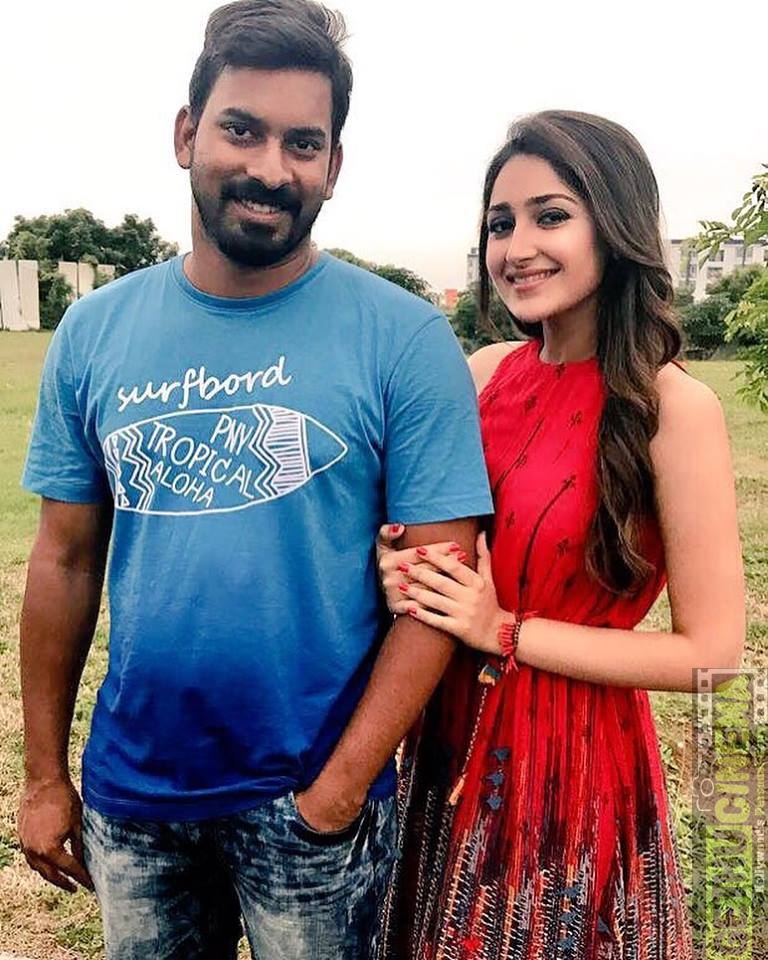 Ghajinikanth Actress Sayyeshaa Saigal 2018 Cute Images - Gethu Cinema