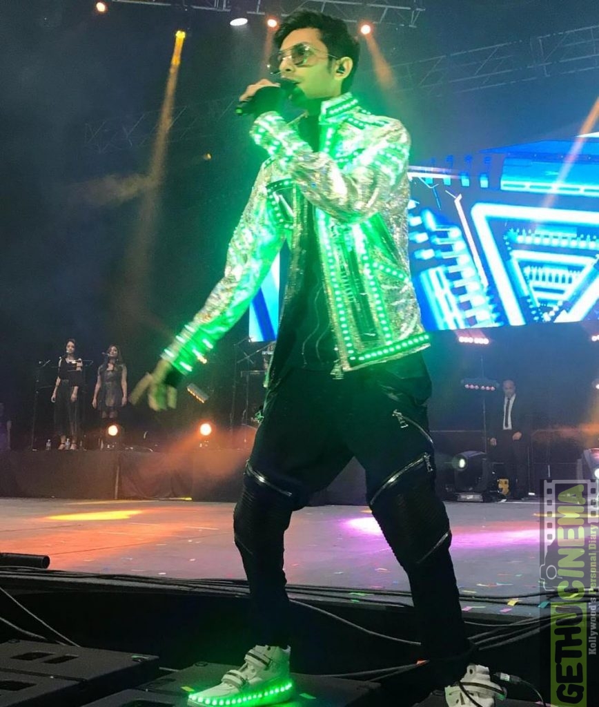 Singer Anirudh Ravichander Latest Event HD Gallery | Anirudh Live In ...