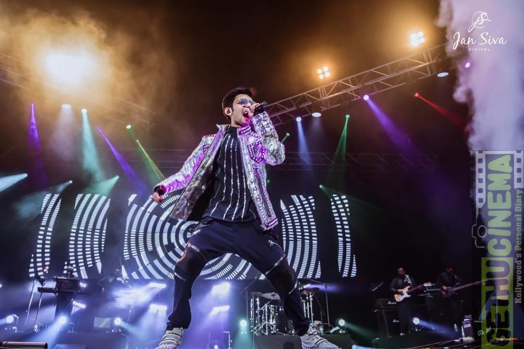 Singer Anirudh Ravichander Latest Event HD Gallery | Anirudh Live In ...
