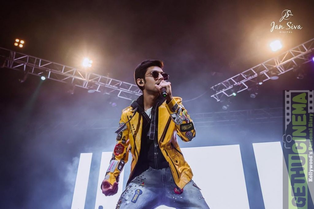 Singer Anirudh Ravichander Latest Event HD Gallery | Anirudh Live In ...
