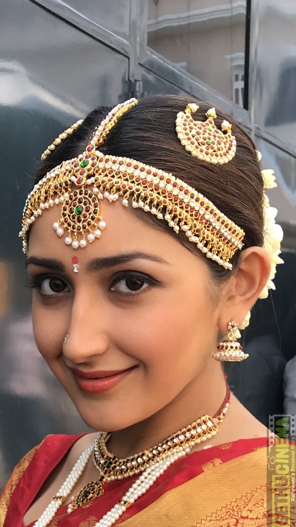Actress Sayyeshaa Latest Tamil Event HD Pictures - Gethu Cinema