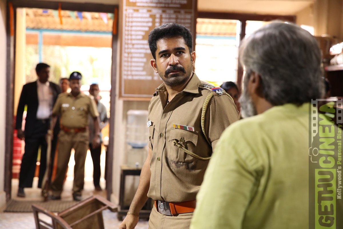 Thimiru Pudichavan Tamil Movie Shooting Spot HD Gallery | Vijay Antony ...