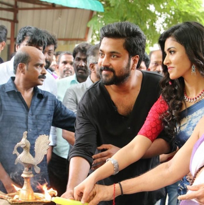 Naan Seidha Kurumbu Tamil Movie Pooja Gallery | Kayal Chandran, Anju ...