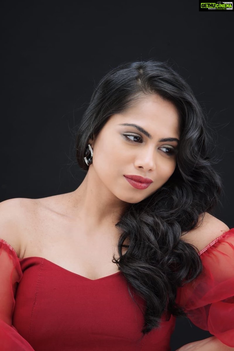 Uriyadi Actress Henna Bella 2018 HD Stylish Photo Shoot Gallery | Gethu ...