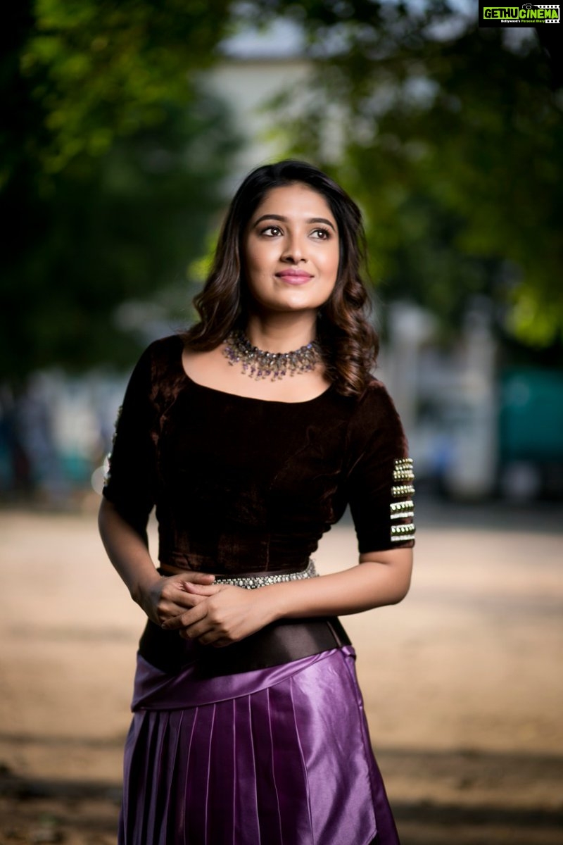 Serial Actress Vani Bhojan Latest HD Photoshoot Gallery - Gethu Cinema