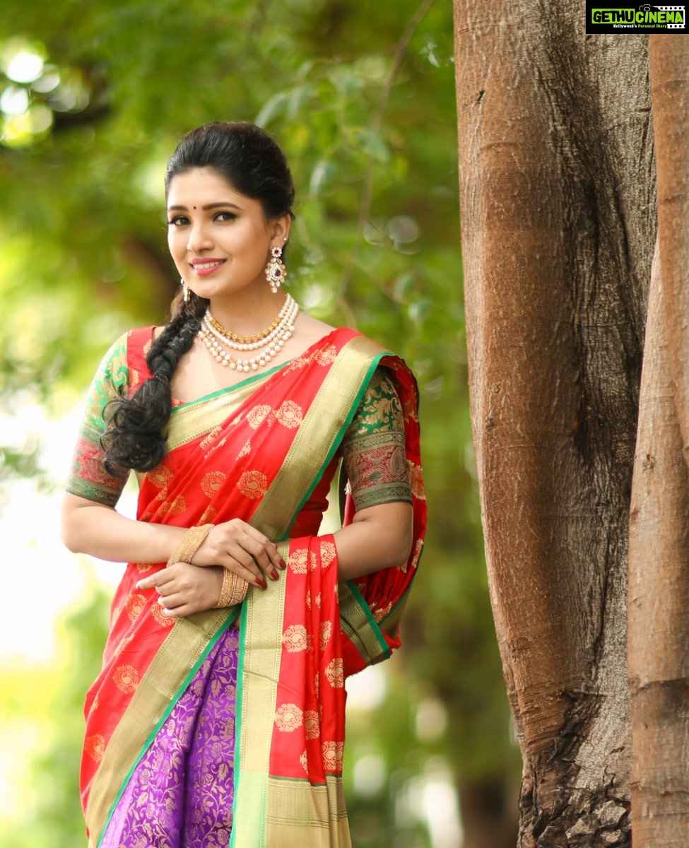 Vijay Tv Serial Actress Vani Bhojan Latest Photos | Gethu Cinema