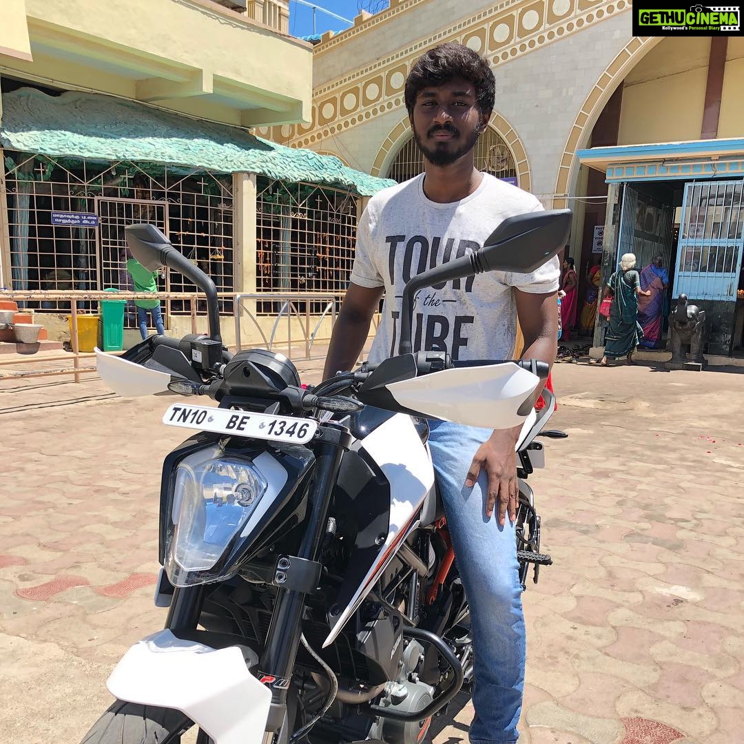 96 Actor Aadhitya Baaskar (Ram) Latest Unseen And Rare HD Photo ...