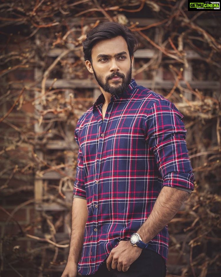 Bigg Boss Winner & Actor Arav 2018 HD Gallery - Gethu Cinema