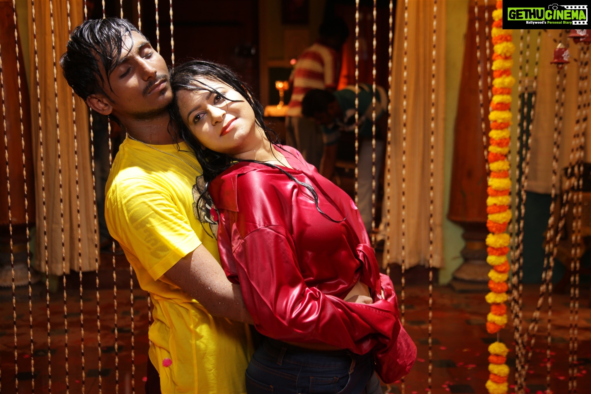 Pettikadai Movie HQ Stills | Gethu Cinema