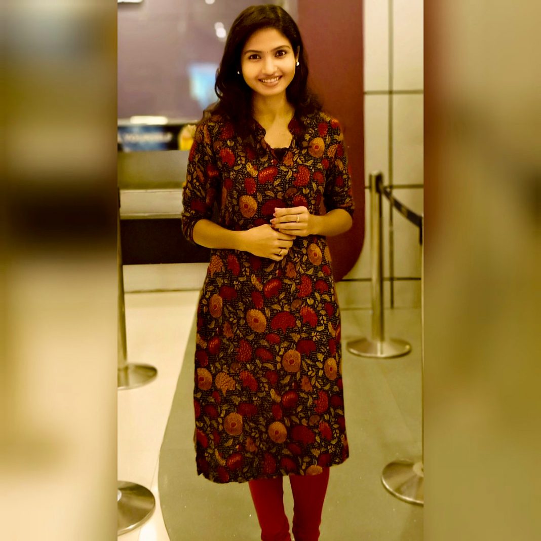 Actress Venba 2018 Latest HD Images | Gethu Cinema