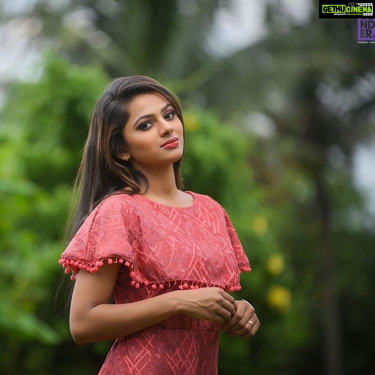 Actress Delna Davis 2018 Latest Cute HD Images - Gethu Cinema