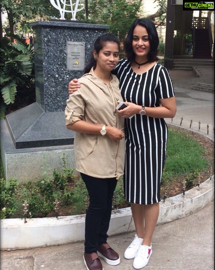 Actress Suja Varunee aka Sujatha Naidu Latest HD Stills - Gethu Cinema