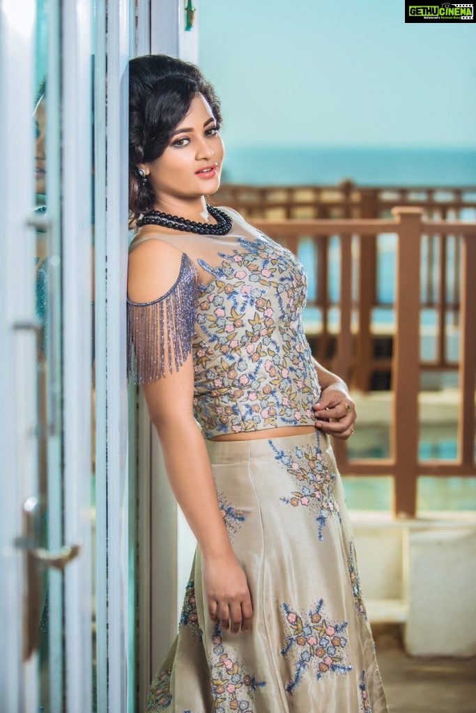 Actress Suja Varunee aka Sujatha Naidu Latest HD Stills - Gethu Cinema