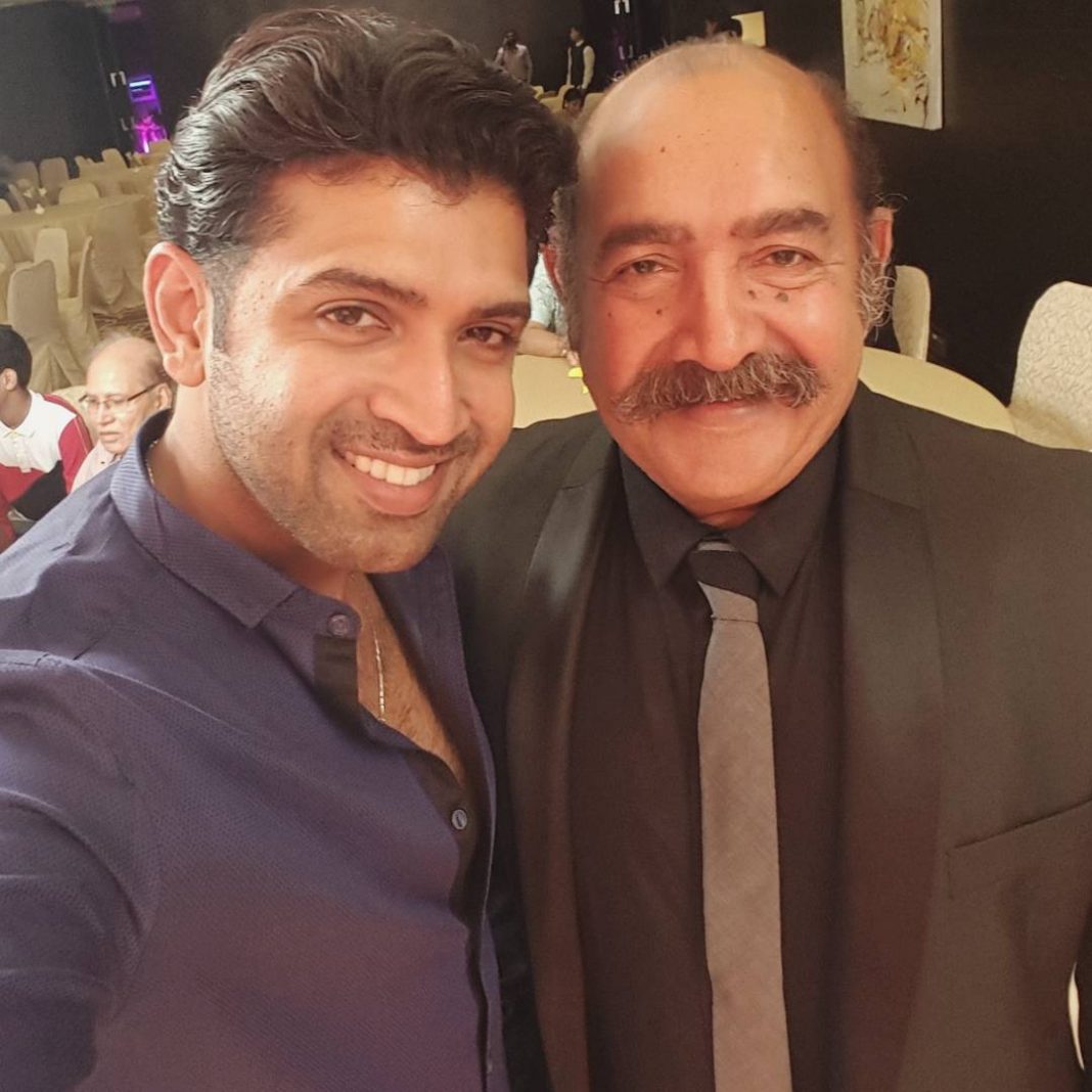 Actor Arun Vijay with Family & Cousins Sisters Gallery | Gethu Cinema