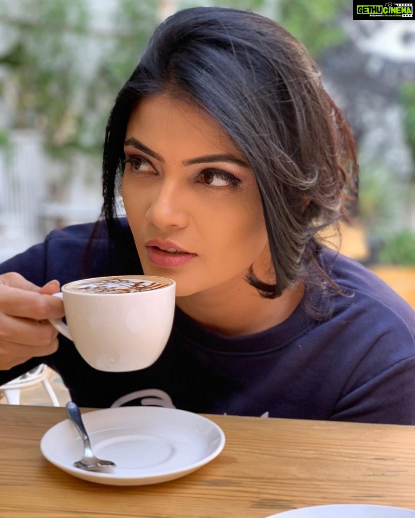 Actress Kalpika Ganesh 2018 Latest Cute HD Images - Gethu Cinema