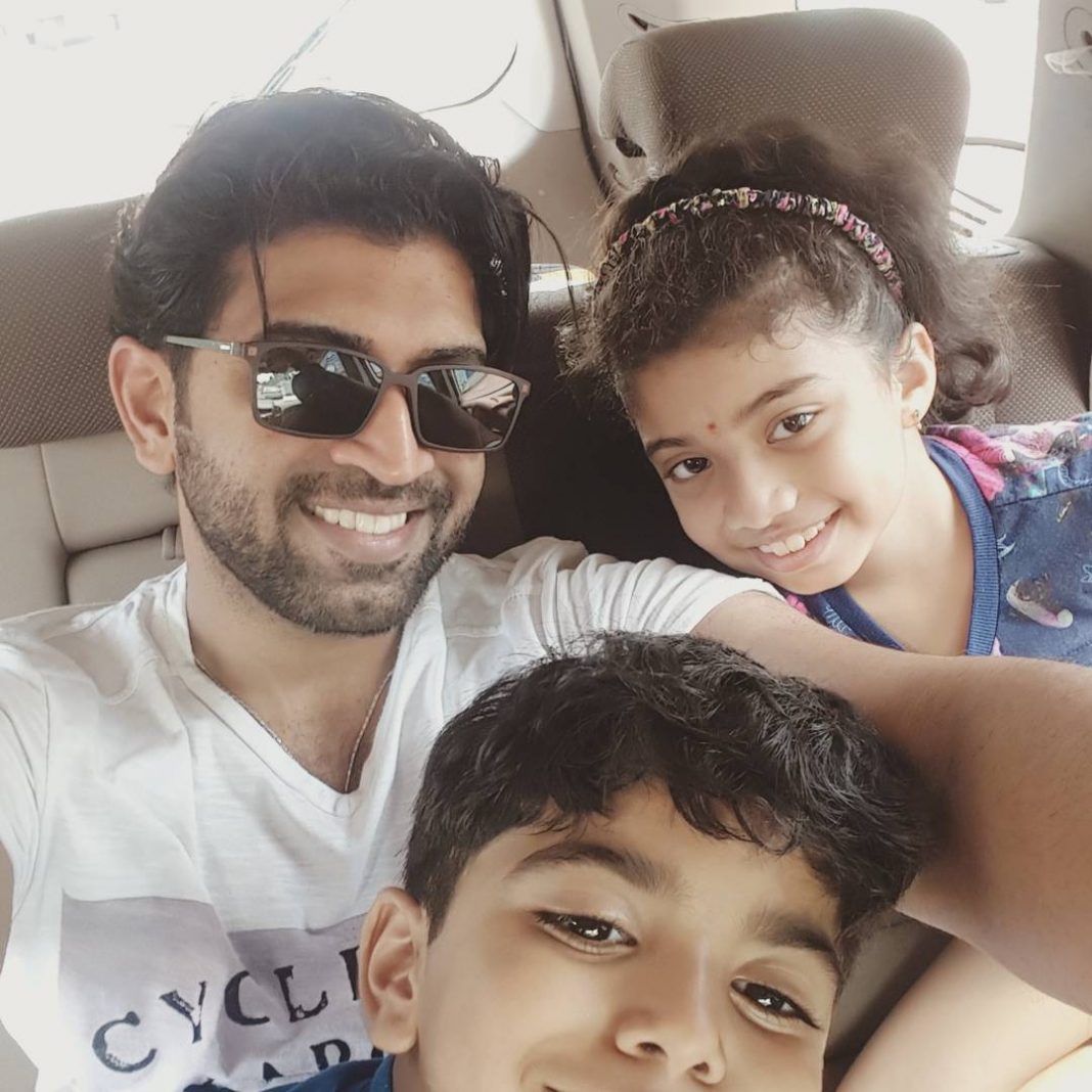 Actor Arun Vijay Family HD Gallery - Gethu Cinema