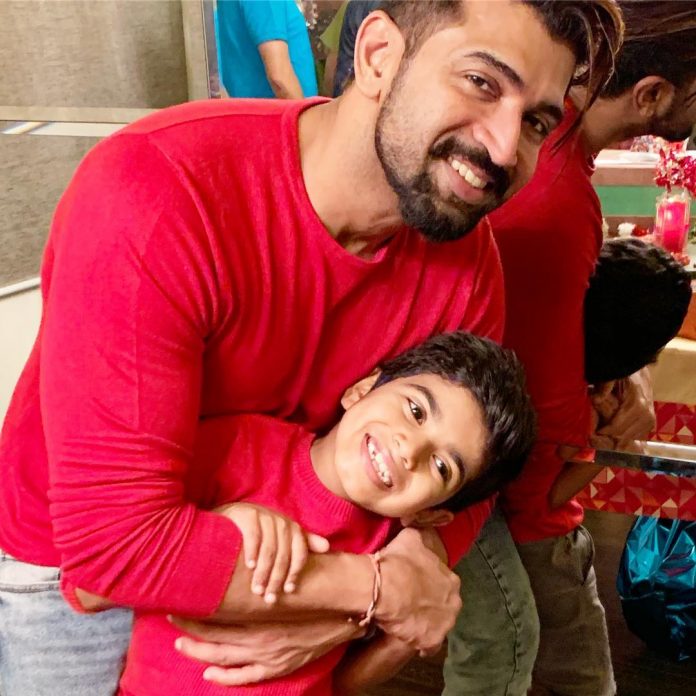 Actor Arun Vijay Family HD Gallery | Gethu Cinema