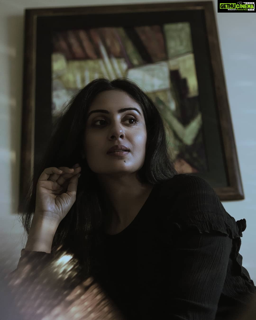 Actress Bhanu Sri Mehra Latest HD Photo Shoot Gallery | Gethu Cinema