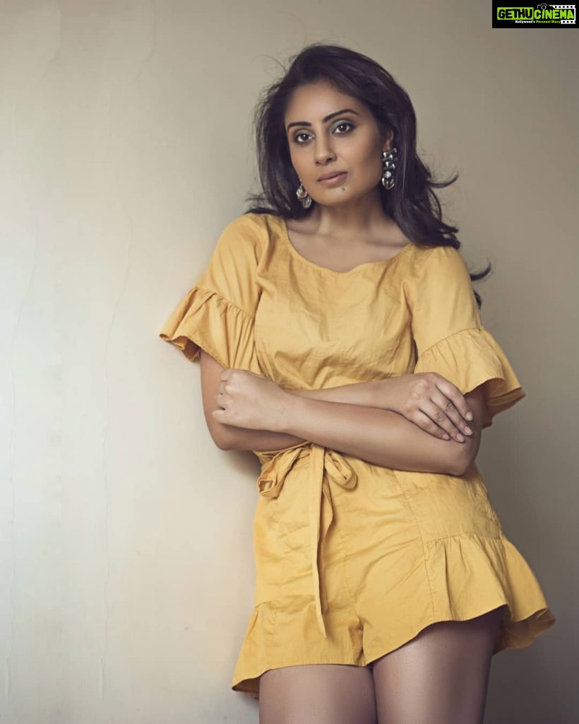 Actress Bhanu Sri Mehra Latest HD Photo Shoot Gallery | Gethu Cinema