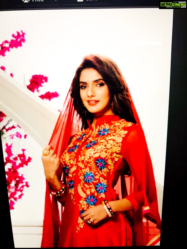 Actress Natasha Singh Latest HD Pictures | Gypsy Movie | Gethu Cinema