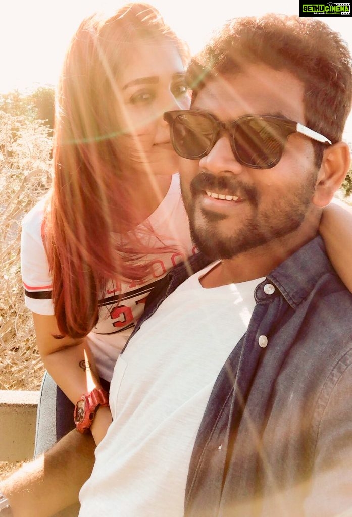 Actress Nayanthara & Vignesh Shivan Latest HD Pictures | Gethu Cinema