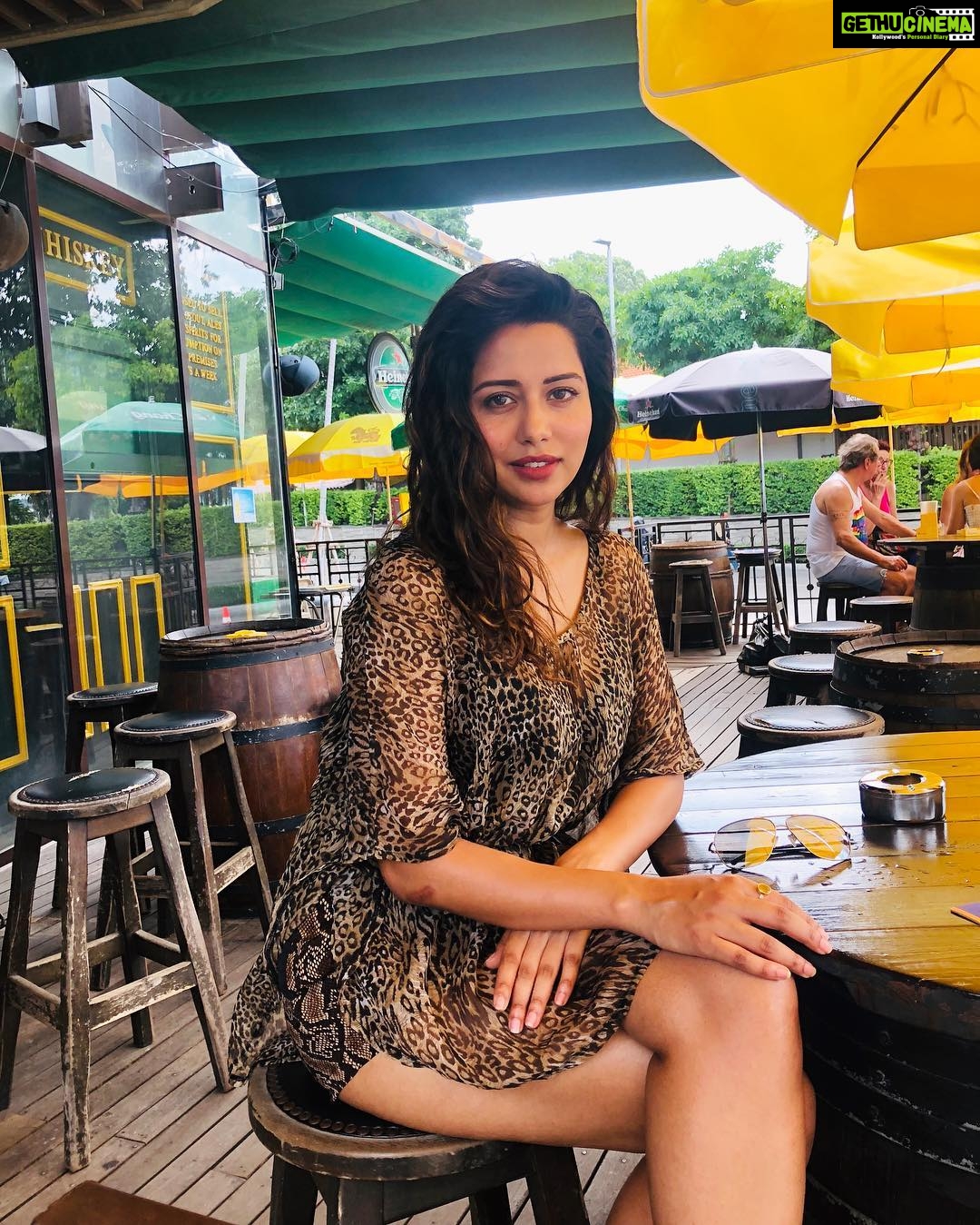 Actress Raiza Wilson Latest HD Gallery - Gethu Cinema