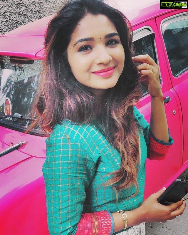 Sun Tv Run Serial Actress Sharanya Turadi 2019 latest Cute HD Images ...