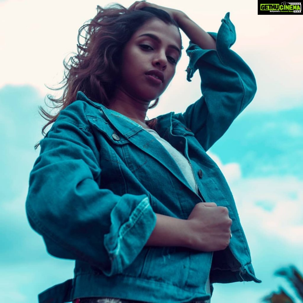 90 ml Actress Monisha Ram 2019 Unseen HD Images - Gethu Cinema