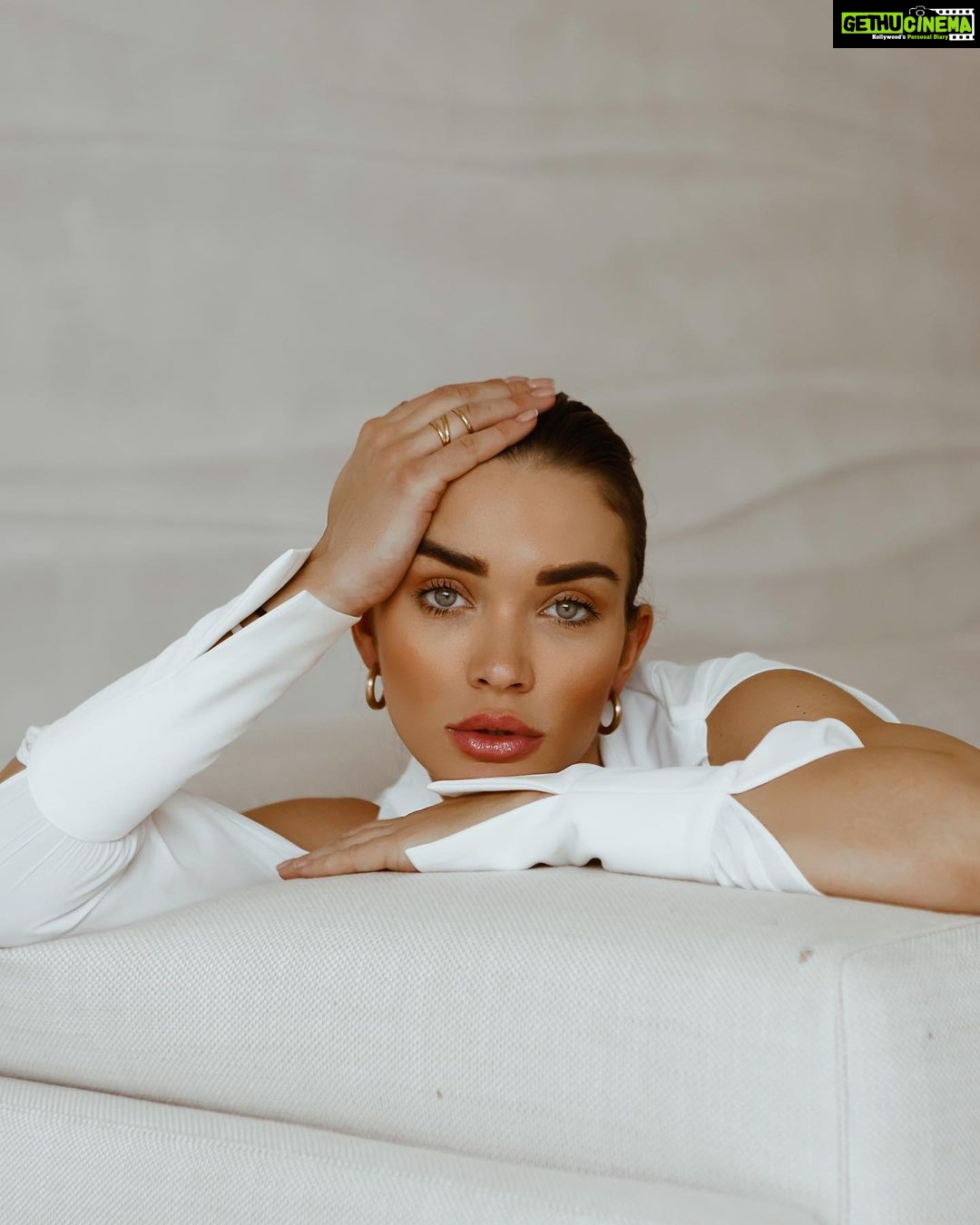 Actress Amy Jackson Instagram Photos and Posts January 2020 - Gethu Cinema