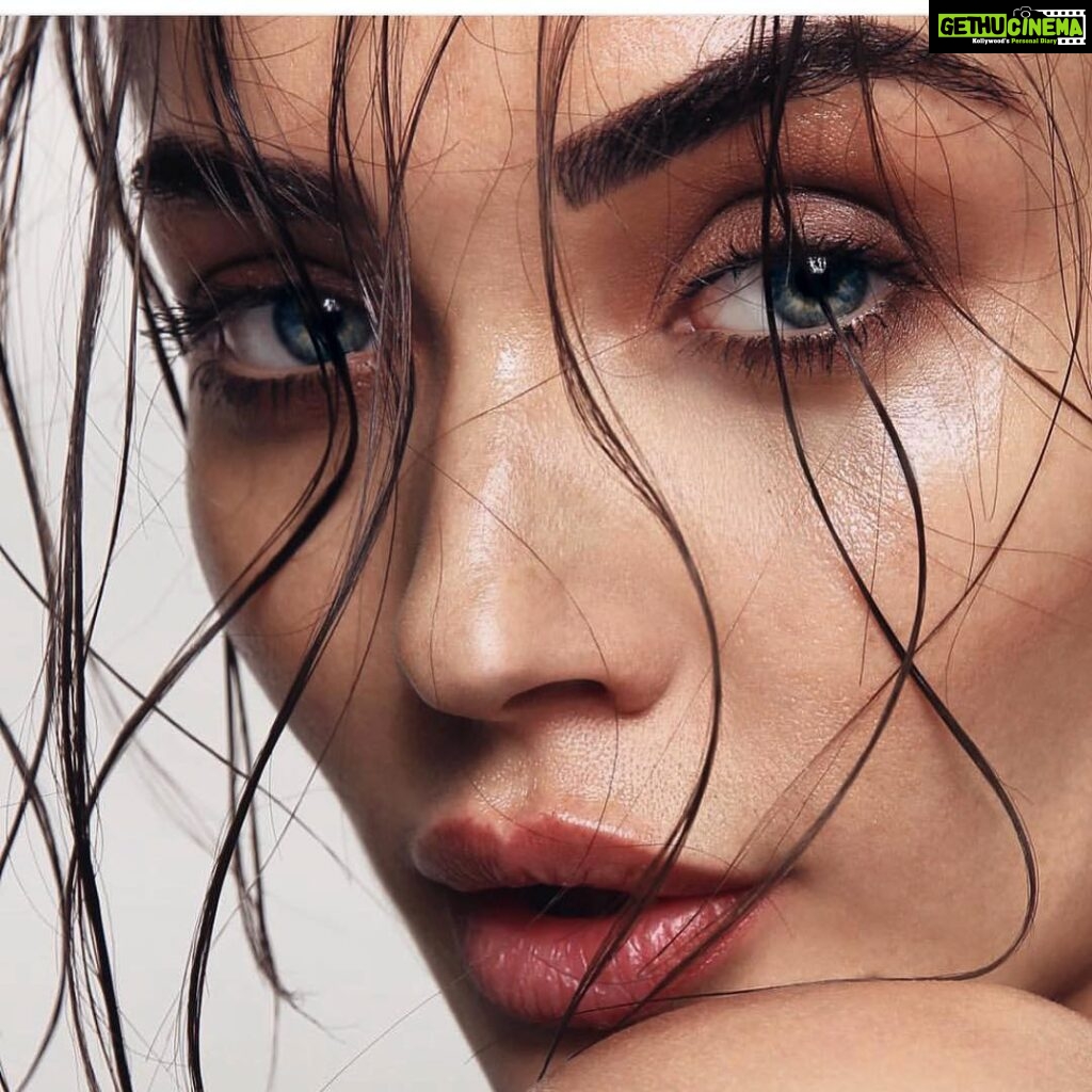 Actress Amy Jackson Instagram Photos and Posts June 2018 - Gethu Cinema