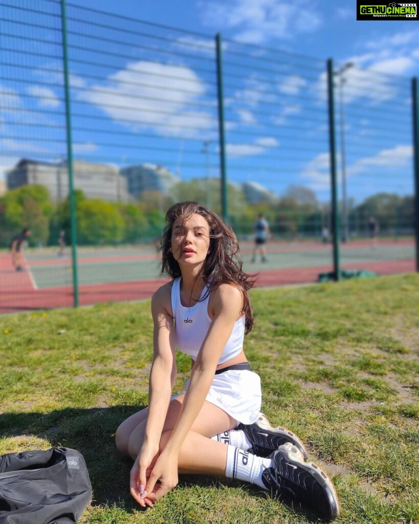 Actress Amy Jackson Instagram Photos and Posts July 2021 | Gethu Cinema